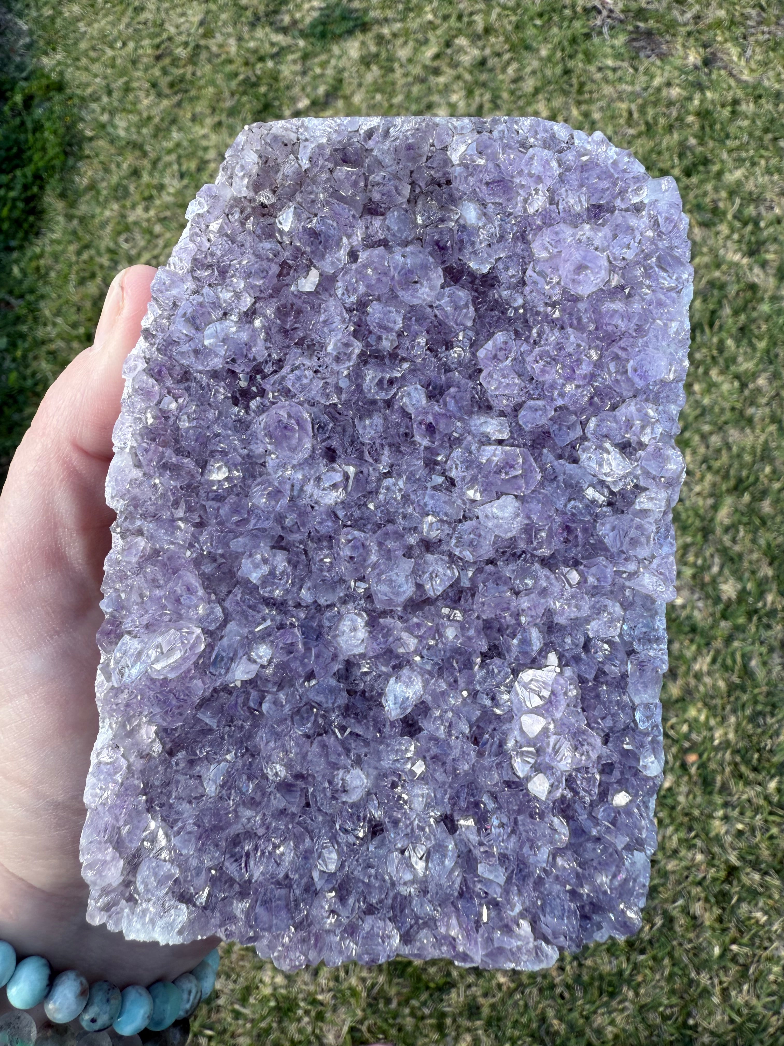 Amethyst Cluster – 855 g – Crystal wonderland